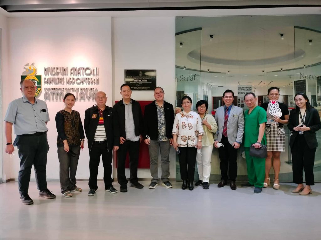 USA is Building Global Ties: Strengthening the relationship with ...