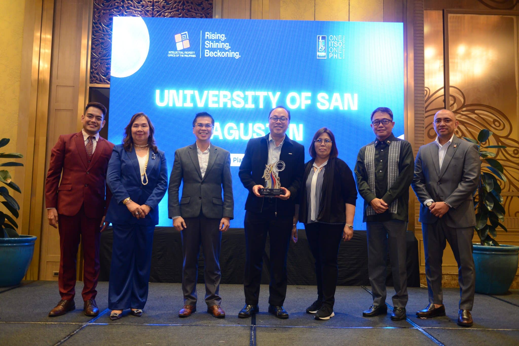 IPOPHL honors the University of San Agustin's ITSO with the prestigious ...